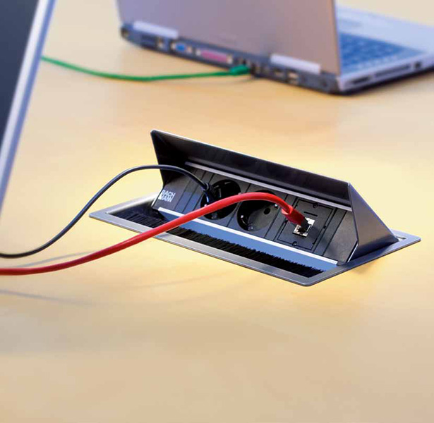 Bachmann CONI Holder kurz 911.910