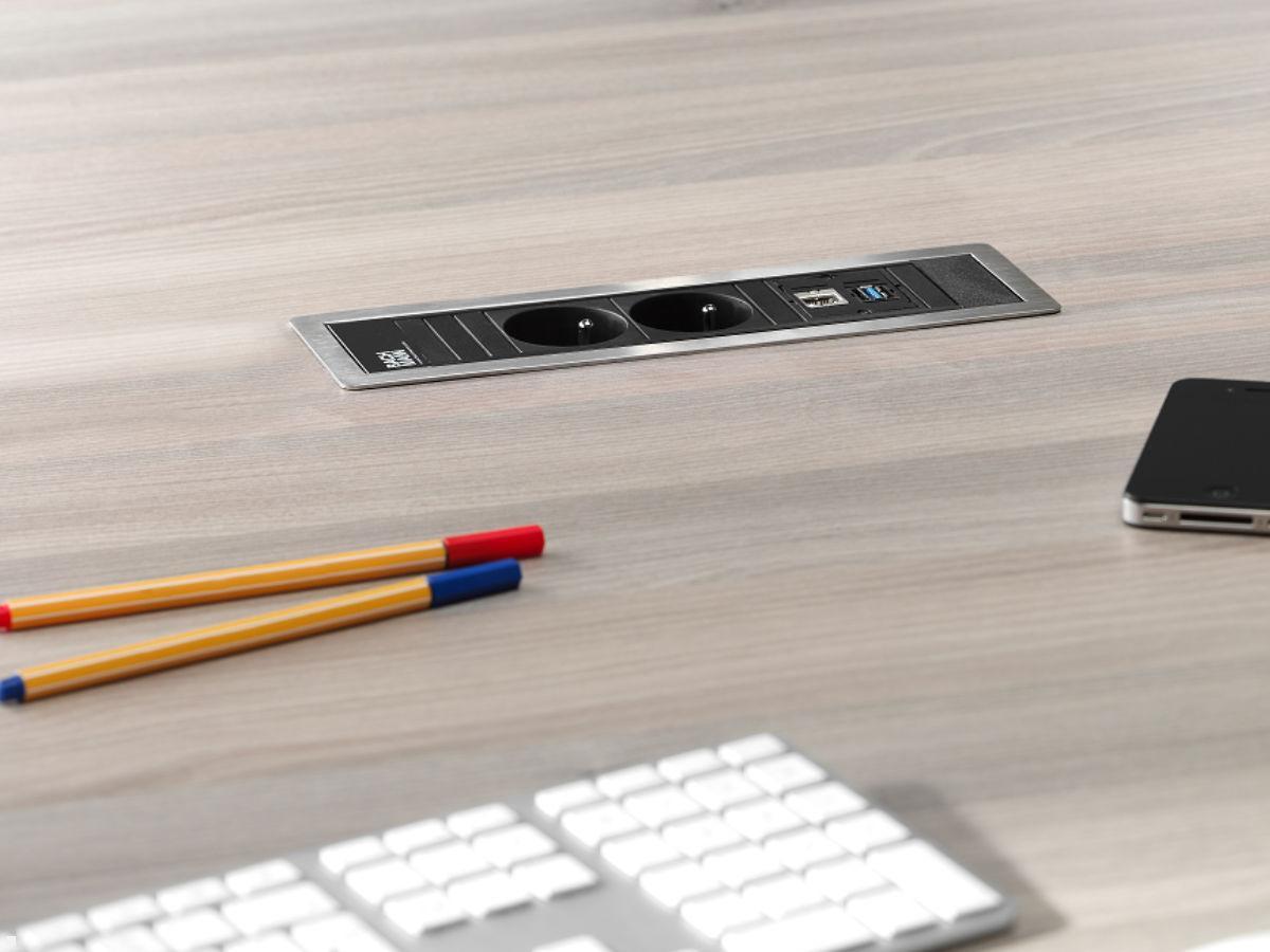 Bachmann Power Frame, 2x Steckdose, 1 USB-C / -A Charger